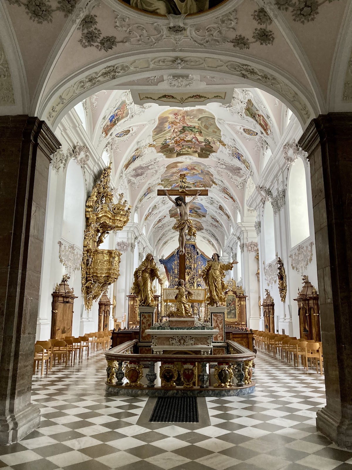 Stams Abbey (2026) – Best of TikTok, Instagram & Reddit Travel Guide
