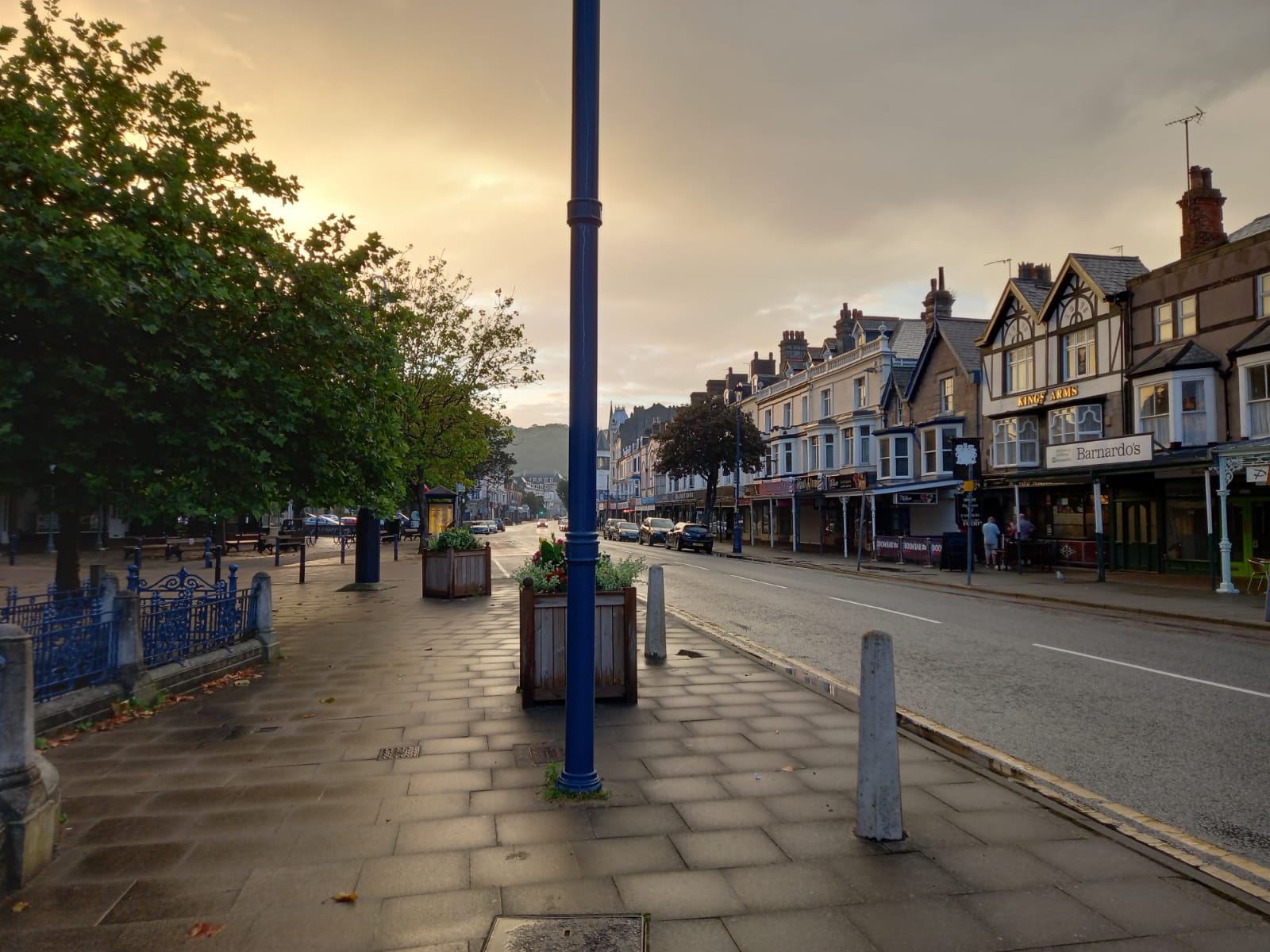 Mostyn Street (2026) – Best of TikTok, Instagram & Reddit Travel Guide