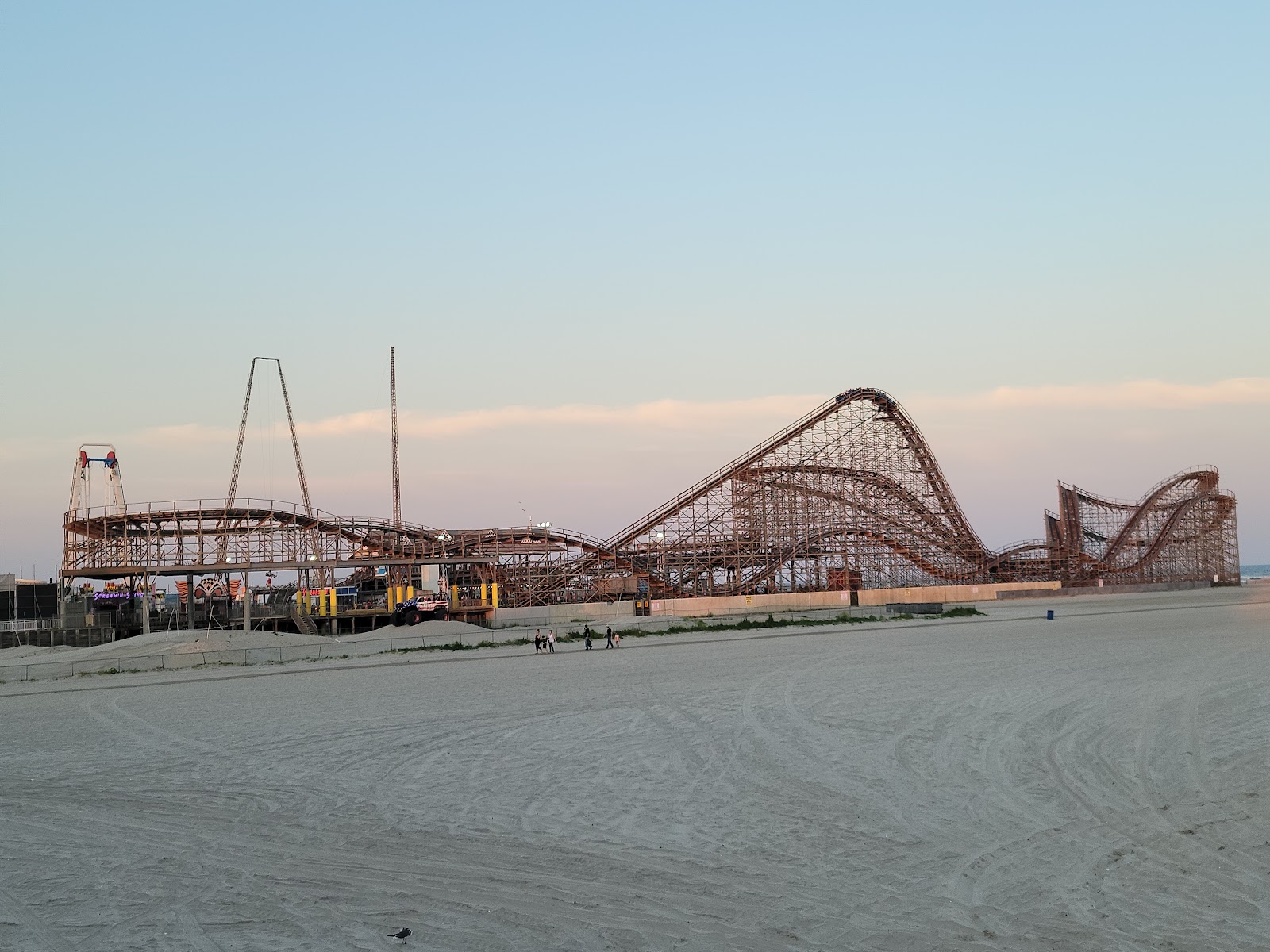 Adventure Pier (2026) – Best of TikTok, Instagram & Reddit Travel Guide