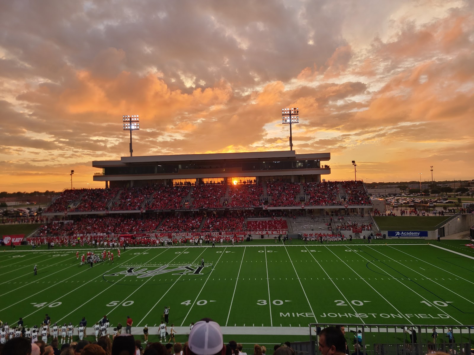 Legacy Stadium (2026) – Best of TikTok, Instagram & Reddit Travel Guide