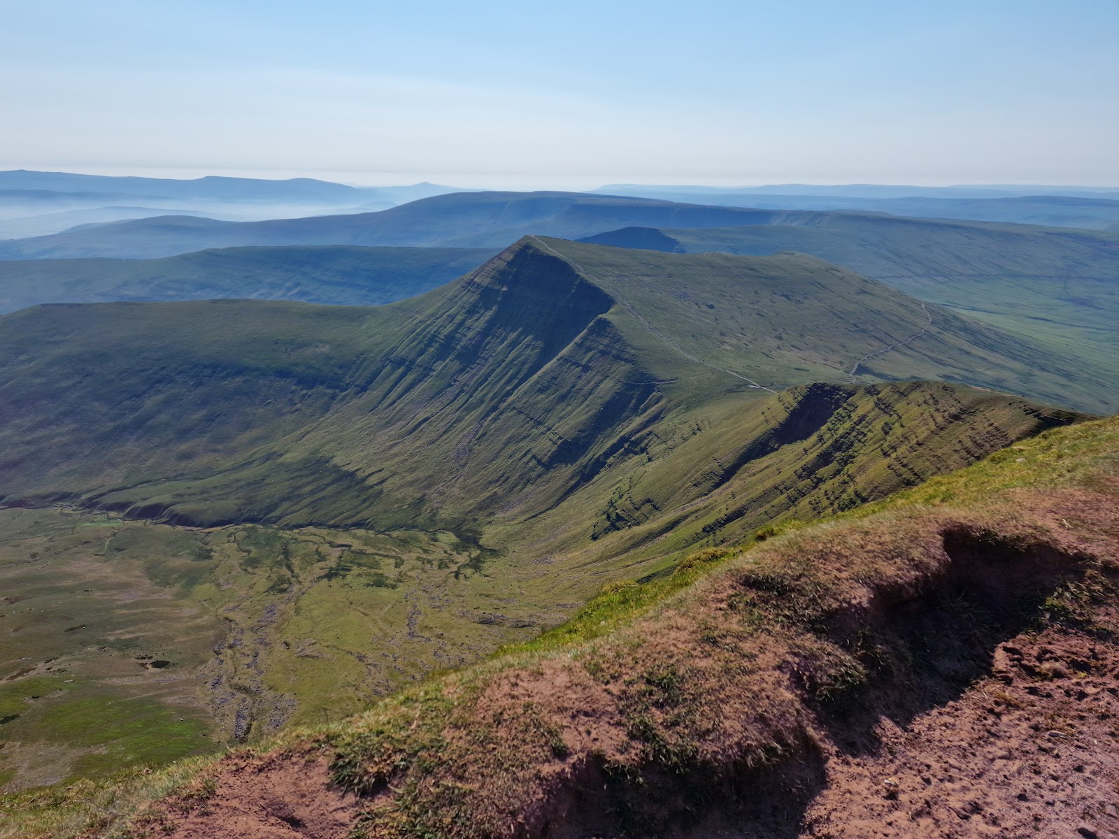 Cribyn Wales (2026) – Best of TikTok, Instagram & Reddit Travel Guide