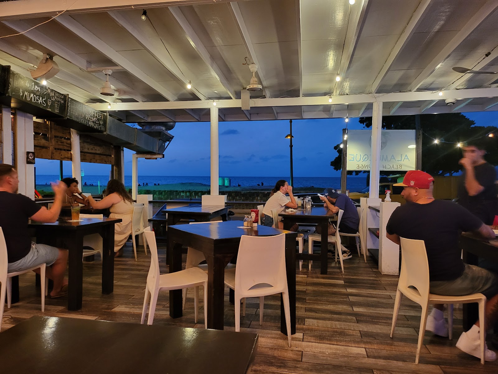 Alambique Beach (2026) – Best of TikTok, Instagram & Reddit Travel Guide