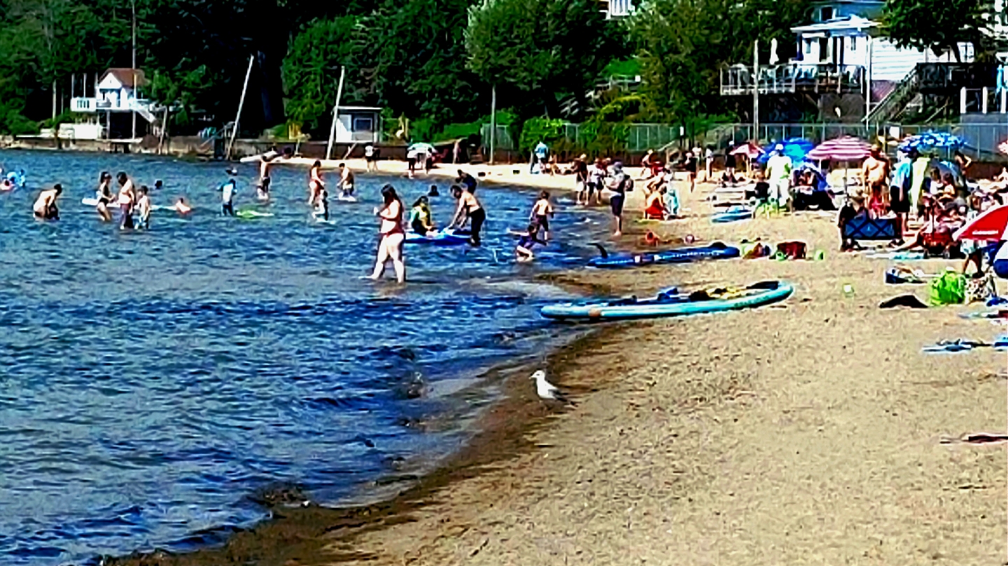 Port Dover Pier and Lighthouse (2025) – Best of TikTok, Instagram ...