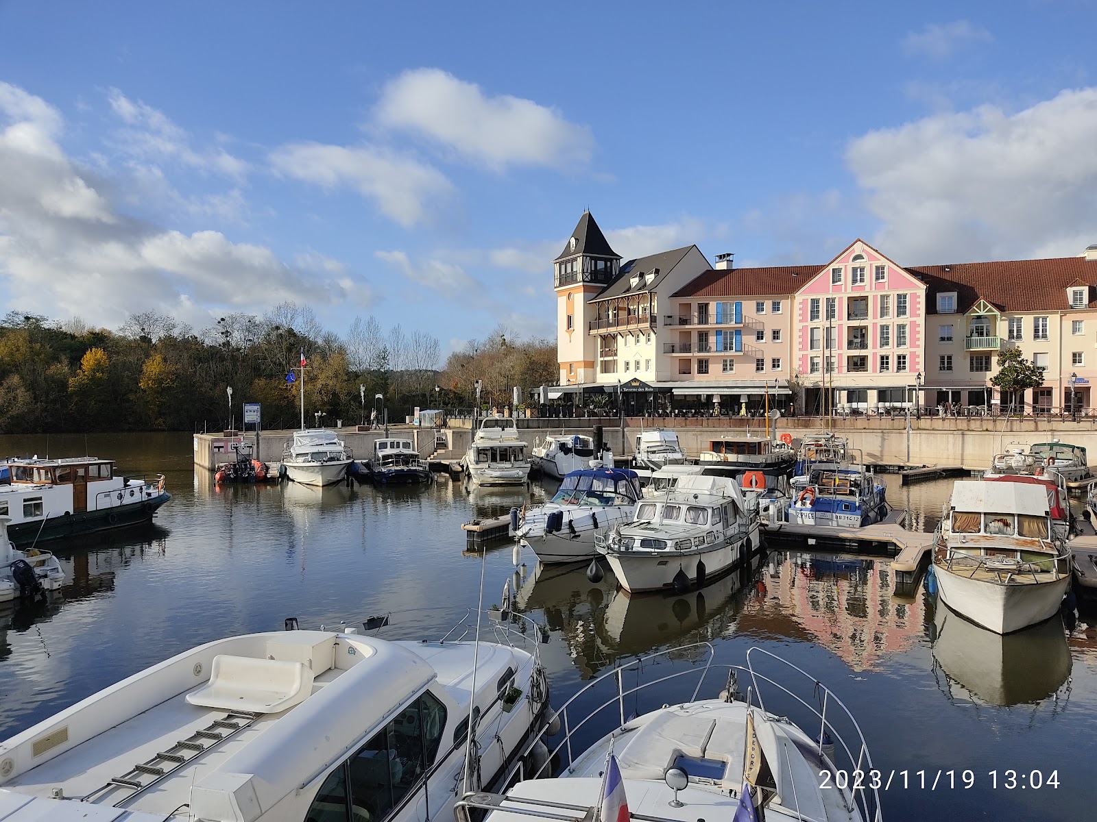 Port Cergy (2026) – Best of TikTok, Instagram & Reddit Travel Guide