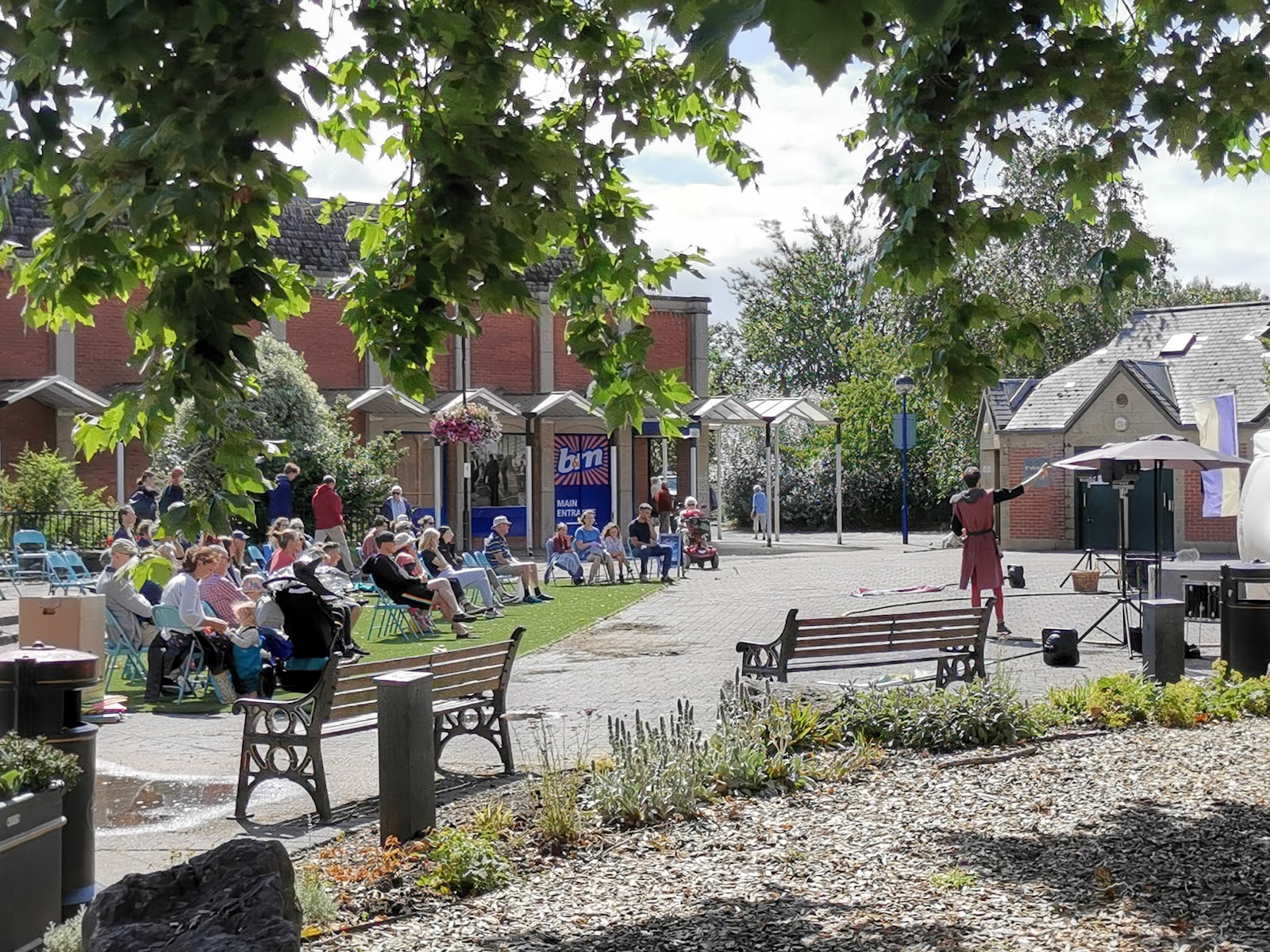 Queens Square Clevedon (2026) – Best of TikTok, Instagram & Reddit ...