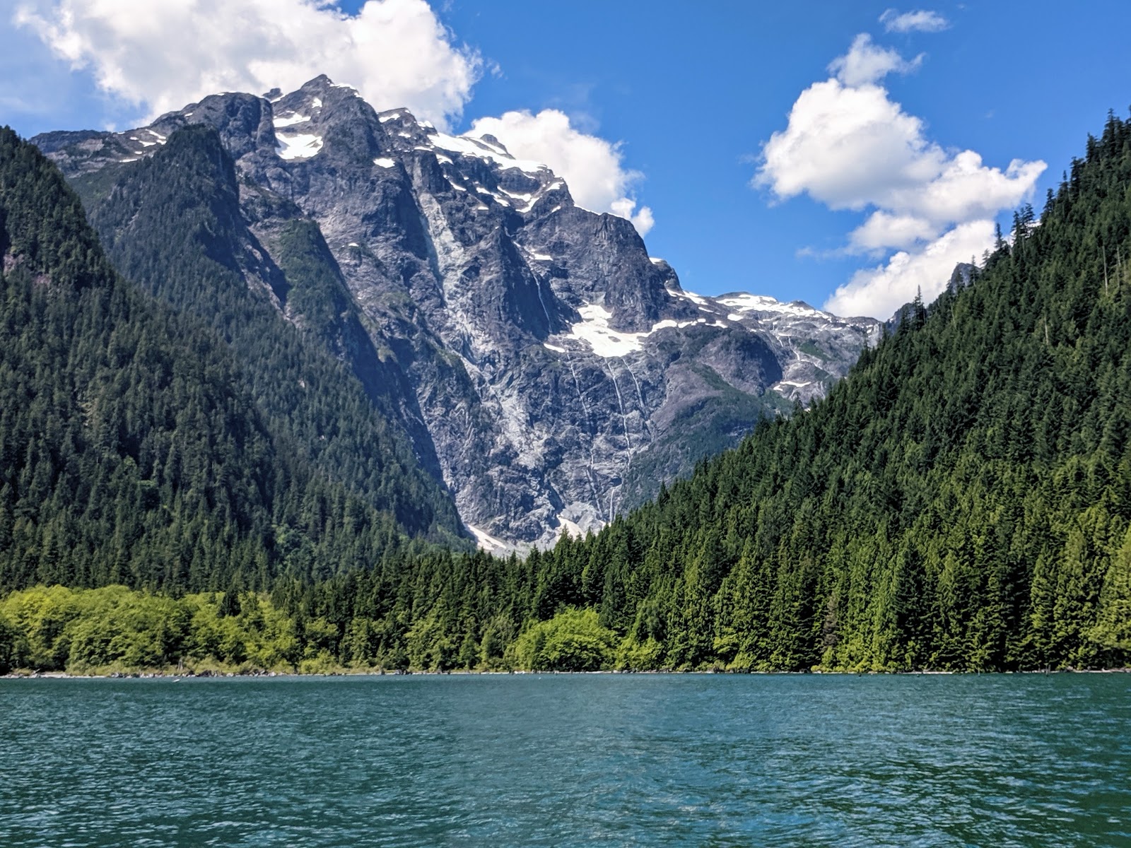 Stave Lake (2026) – Best of TikTok, Instagram & Reddit Travel Guide