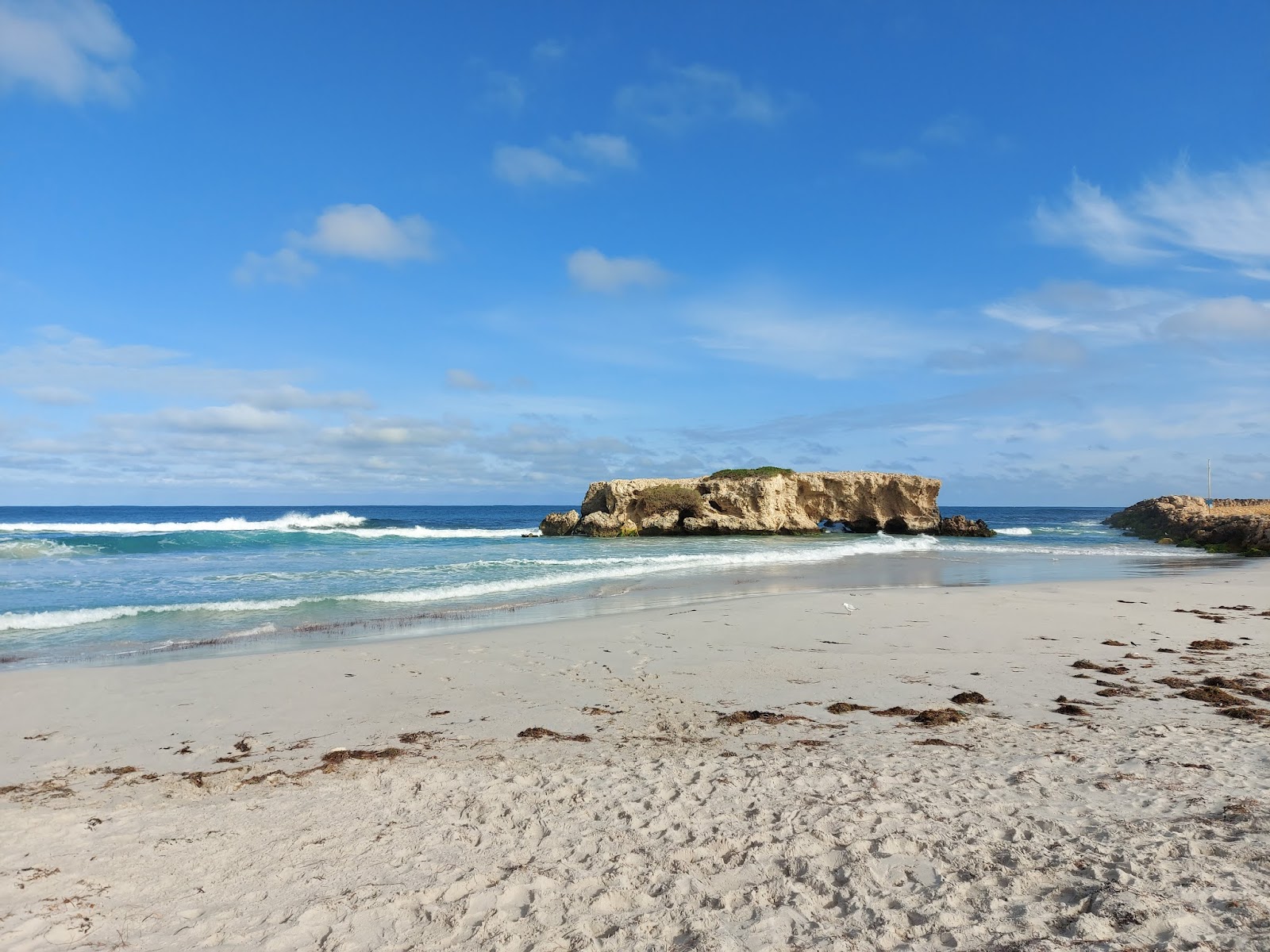 Two Rocks Beach (2025) – Best of TikTok, Instagram & Reddit Travel Guide