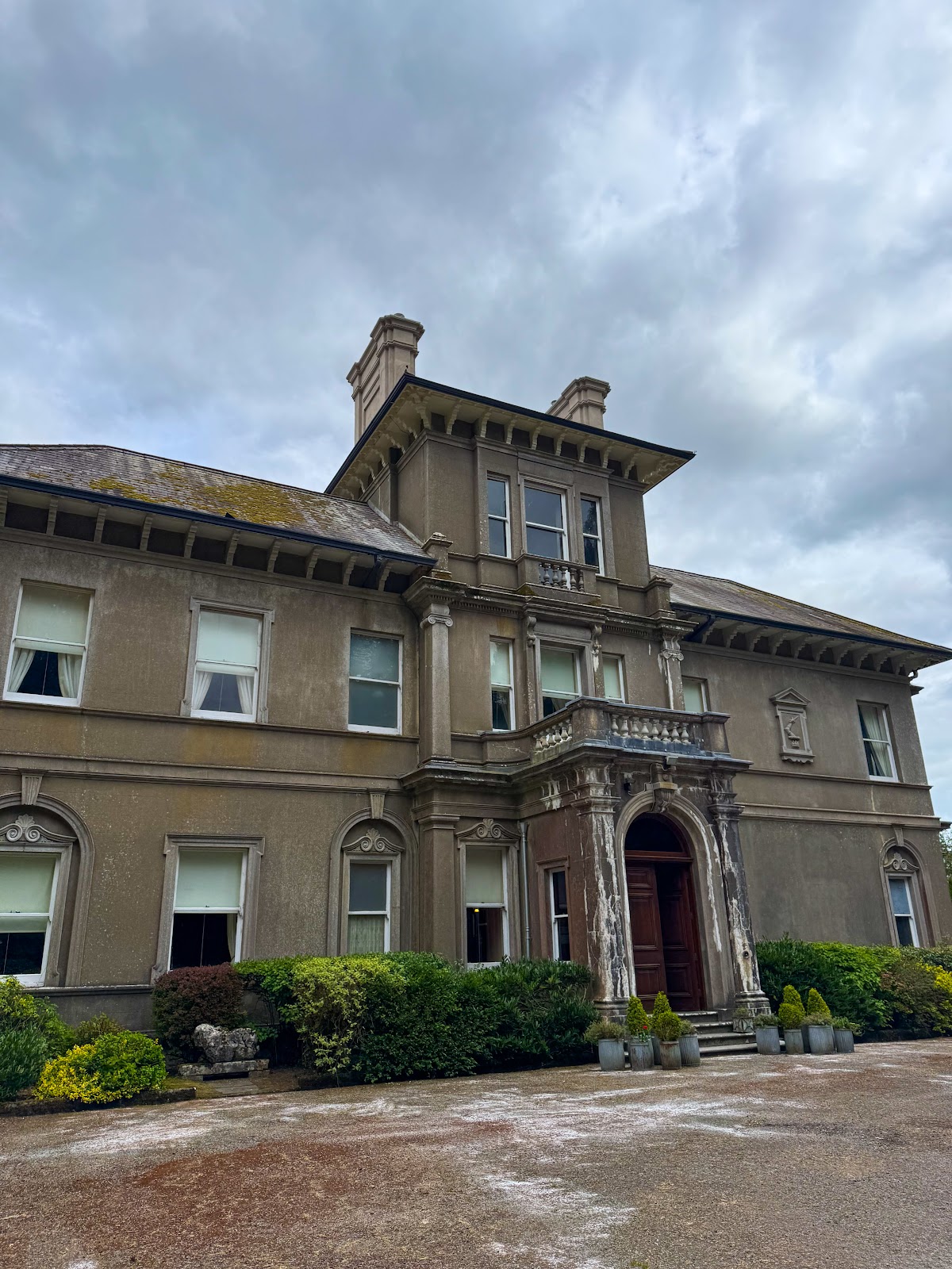 Clonalis House Castlerea (2026) – Best of TikTok, Instagram & Reddit ...