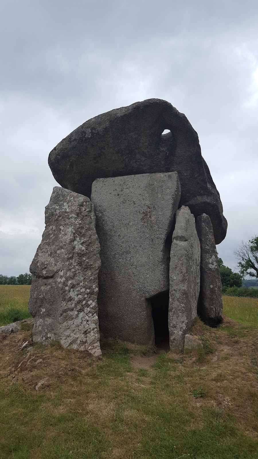 Trethevy Quoit (2025) – Best of TikTok, Instagram & Reddit Travel Guide