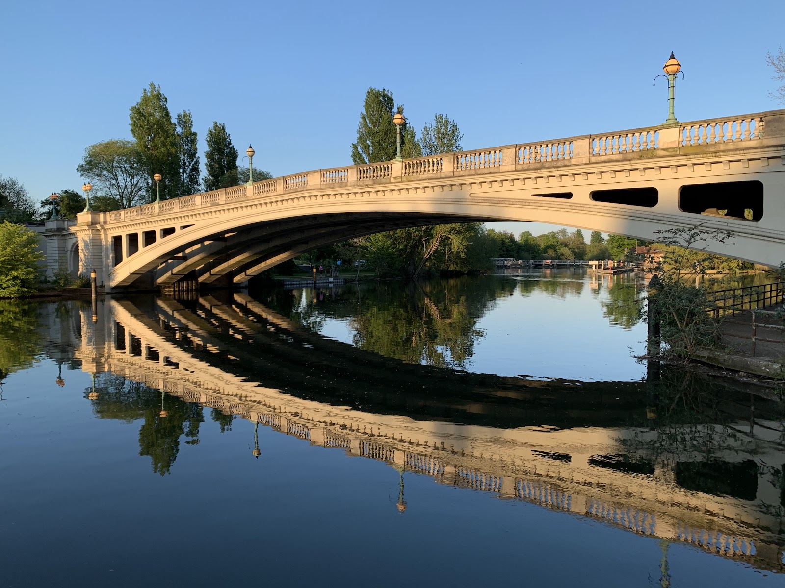 Reading Bridge (2026) – Best of TikTok, Instagram & Reddit Travel Guide
