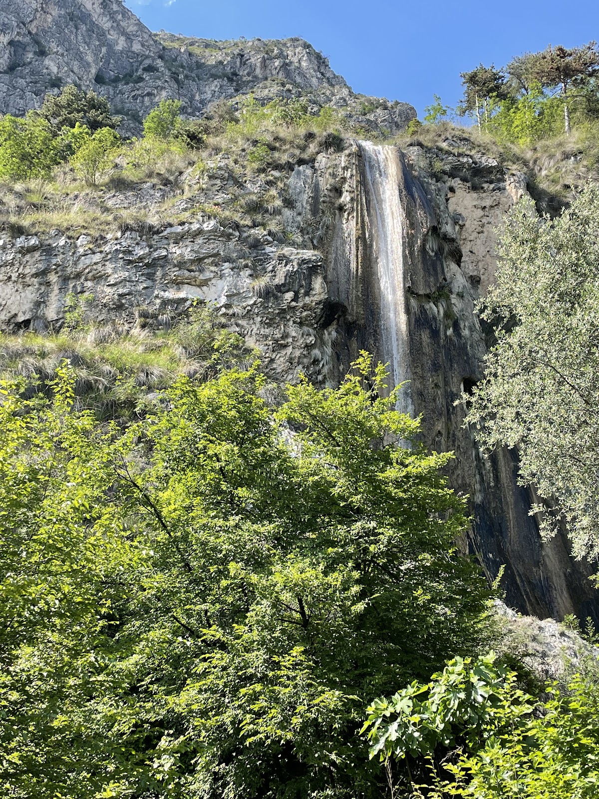 Cascata del Sopino (2026) – Best of TikTok, Instagram & Reddit Travel Guide