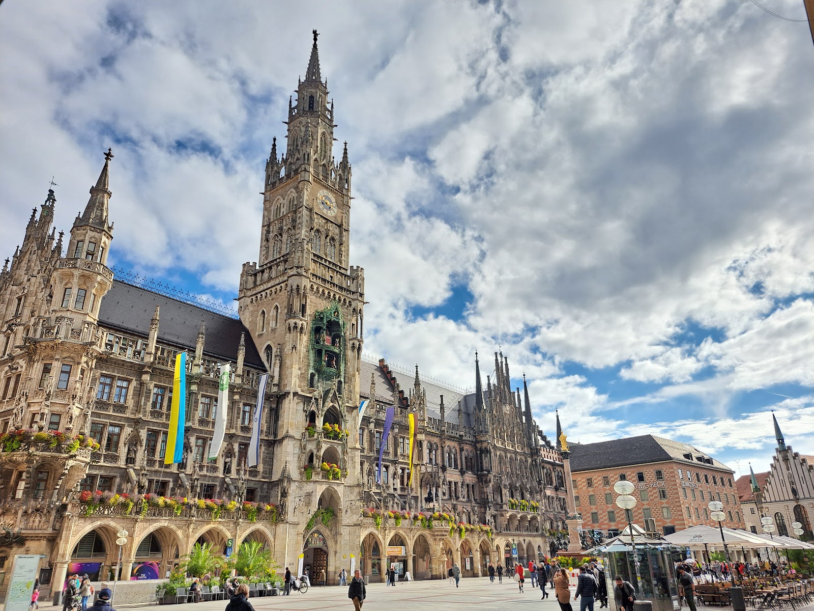 Christkindlmarkt Marienplatz Munich (2026) – Best of TikTok, Instagram ...