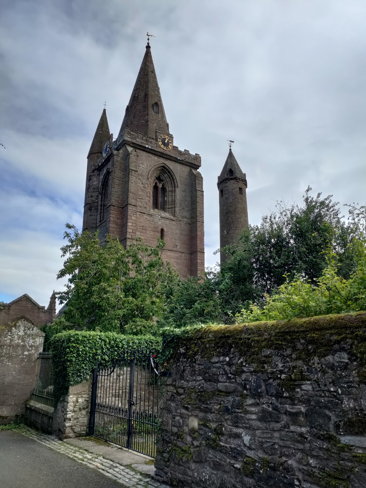 Brechin Cathedral and Round Tower (2026) – Best of TikTok, Instagram ...