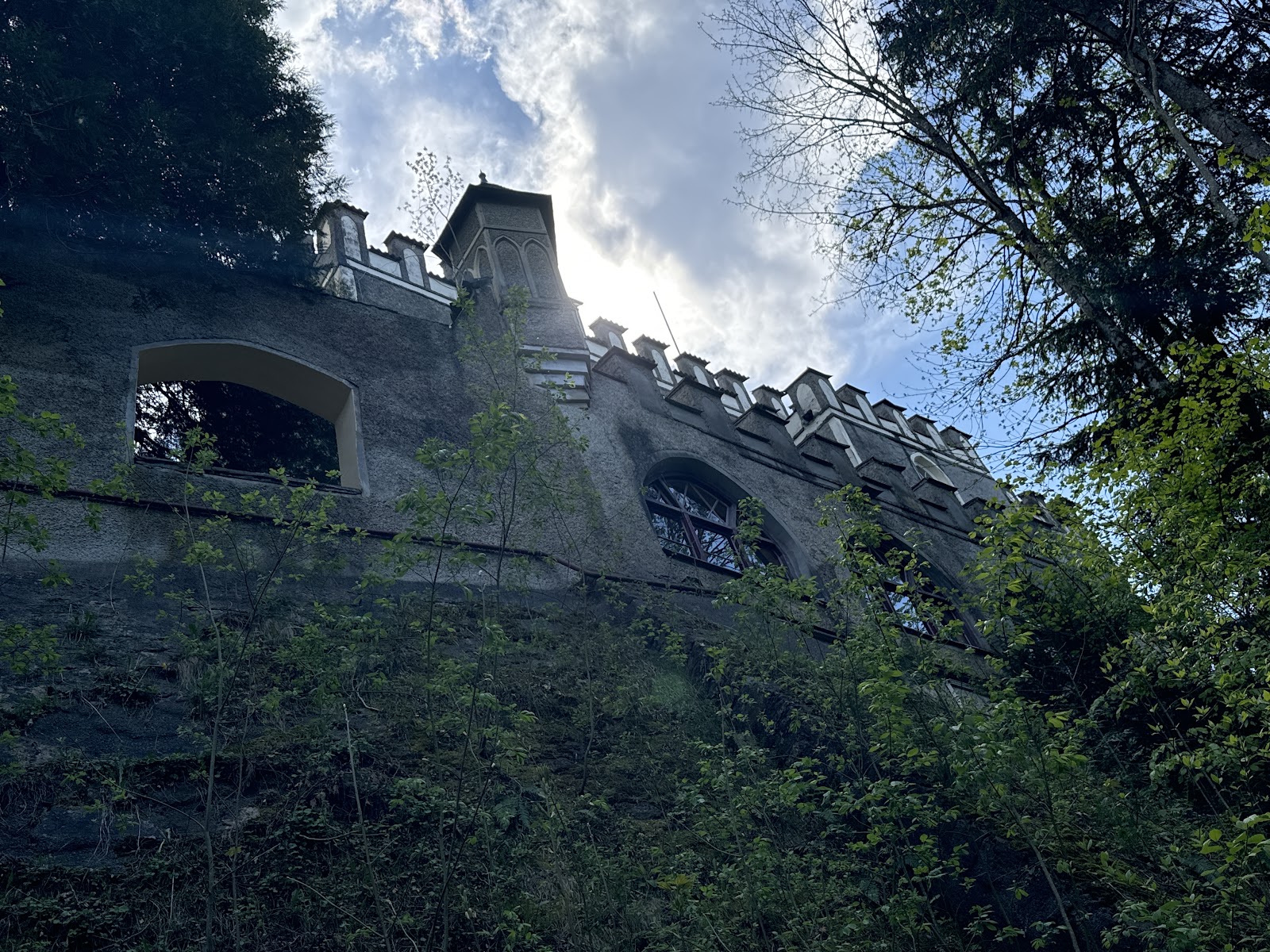 Itter Castle Tyrol (2025) – Best of TikTok, Instagram & Reddit Travel Guide