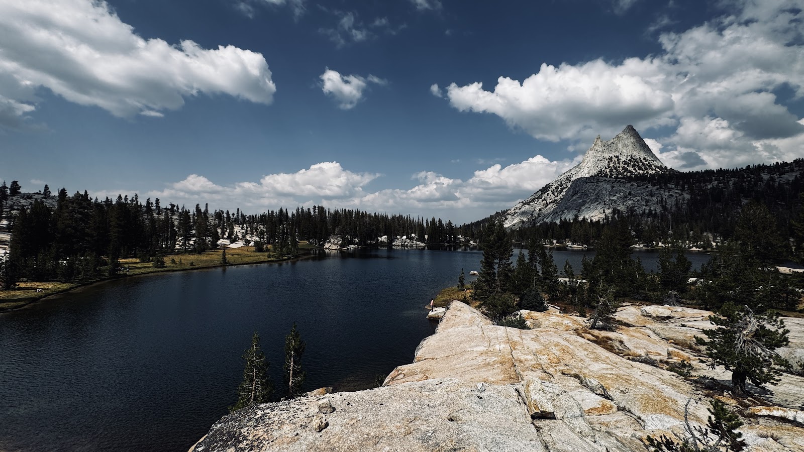 Cathedral Lakes (2026) – Best of TikTok, Instagram & Reddit Travel Guide