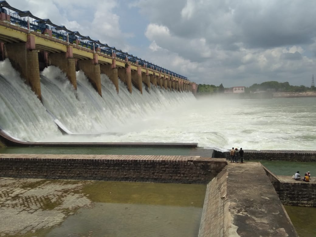 Matatila Dam (2025) – Best of TikTok, Instagram & Reddit Travel Guide