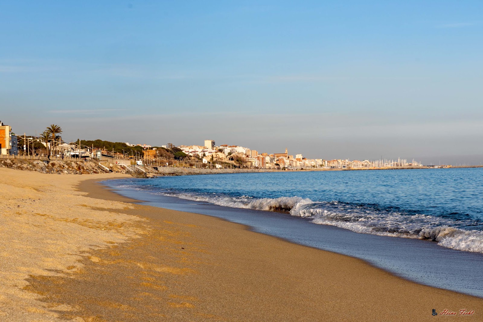 Montgat Beach (2026) – Best of TikTok, Instagram & Reddit Travel Guide