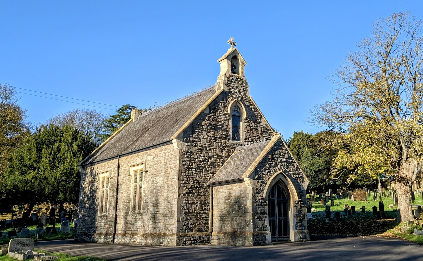 Clevedon Cemetery (2026) – Best of TikTok, Instagram & Reddit Travel Guide