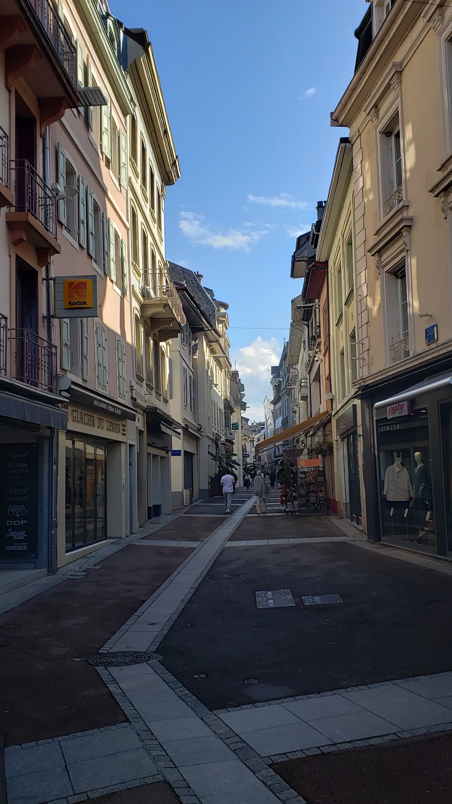 Rue Nationale (2026) – Best of TikTok, Instagram & Reddit Travel Guide