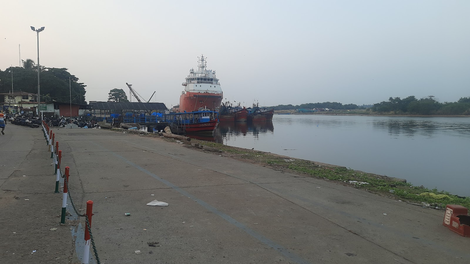 Bunder Old Port (2025) – Best of TikTok, Instagram & Reddit Travel Guide