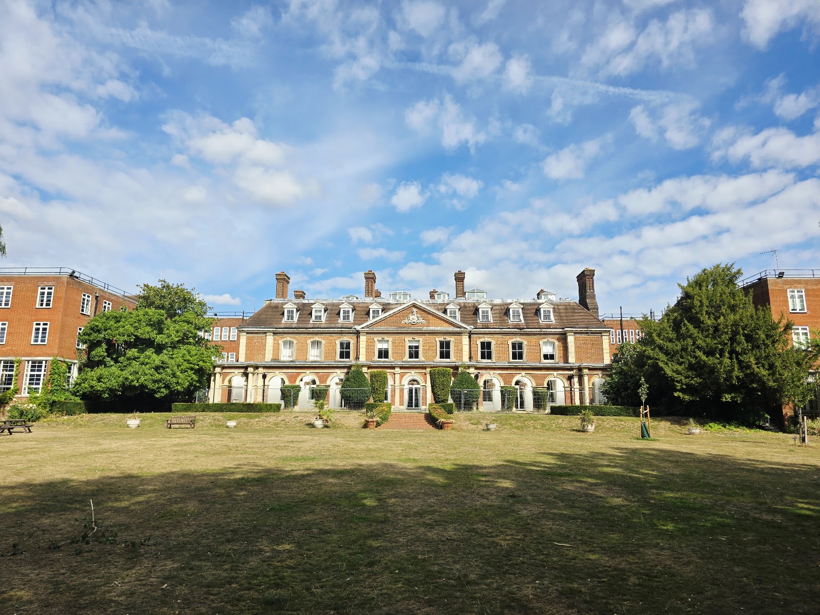 Bromley Palace Park (2026) – Best of TikTok, Instagram & Reddit Travel ...