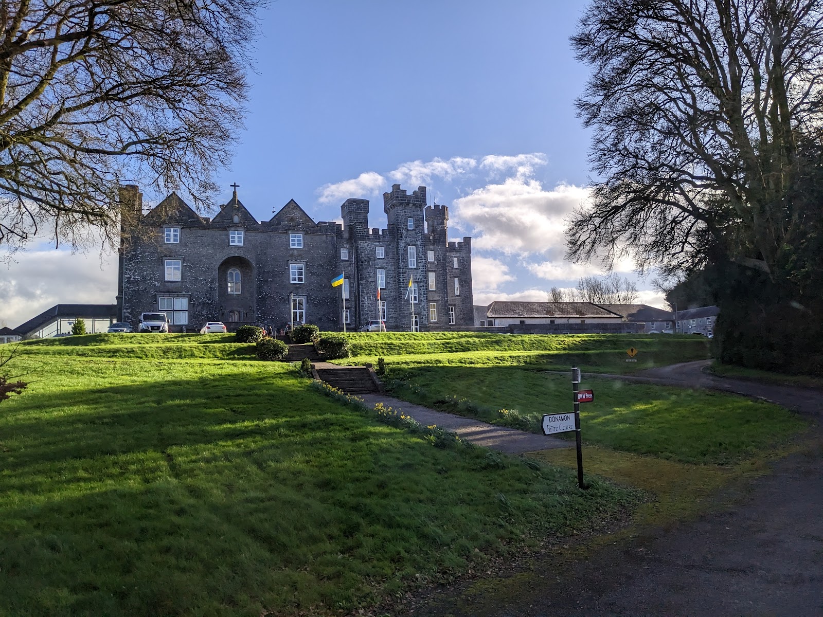 Donamon Castle (2026) – Best of TikTok, Instagram & Reddit Travel Guide