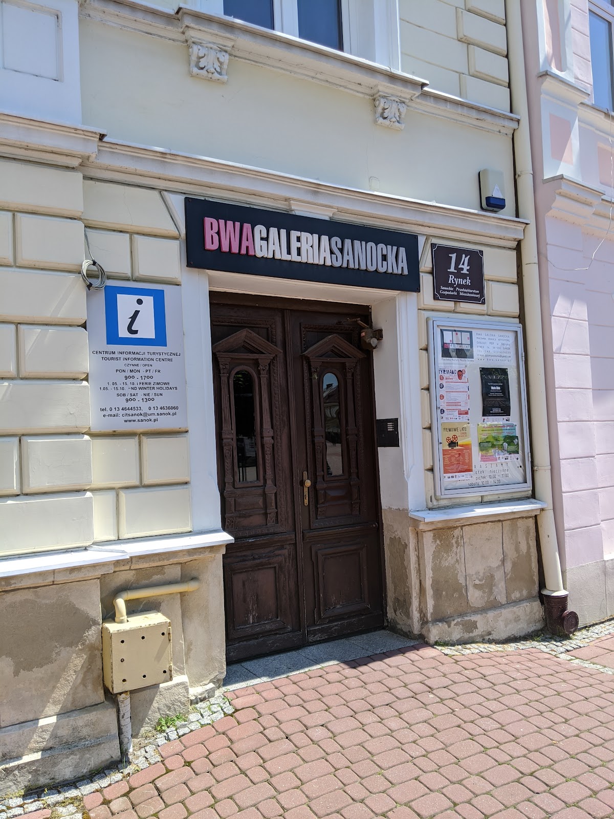 BWA Gallery Sanok (2026) – Best of TikTok, Instagram & Reddit Travel Guide