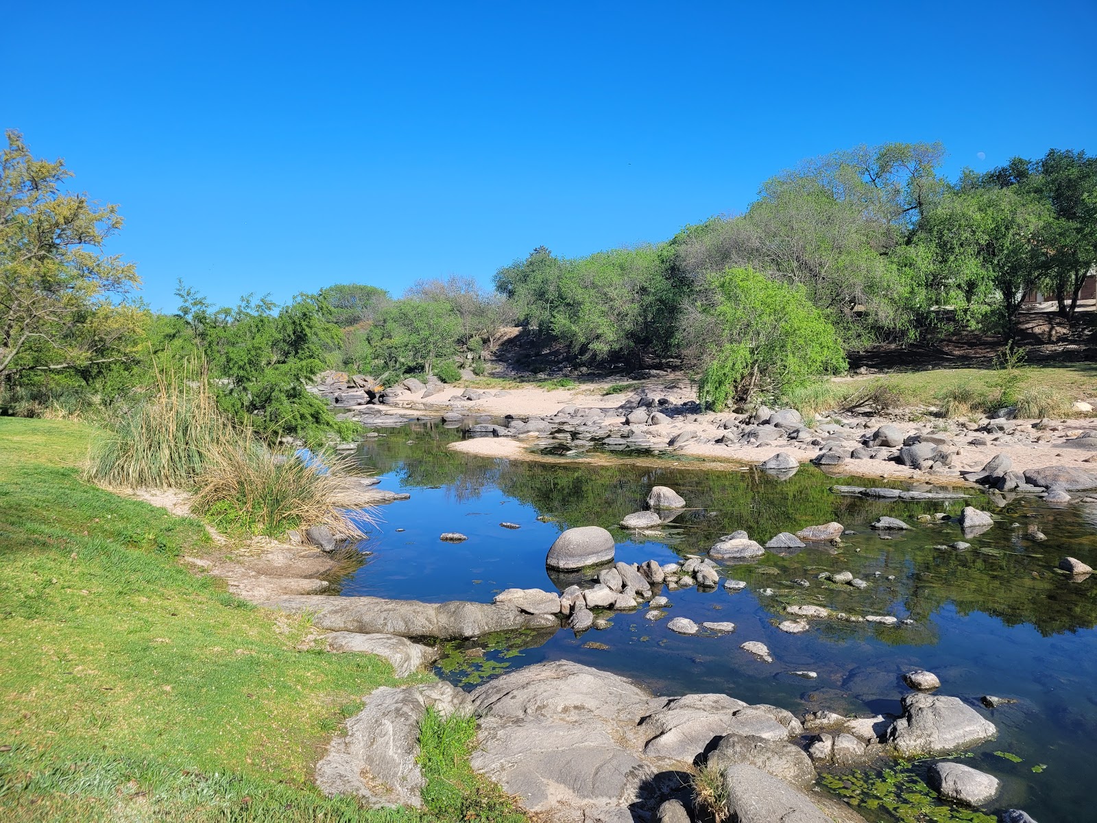 Barrio Sol y Río (2025) – Best of TikTok, Instagram & Reddit Travel Guide