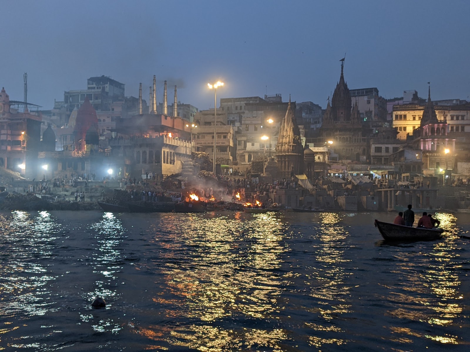 Harishchandra Ghat Varanasi (2026) – Best of TikTok, Instagram & Reddit ...