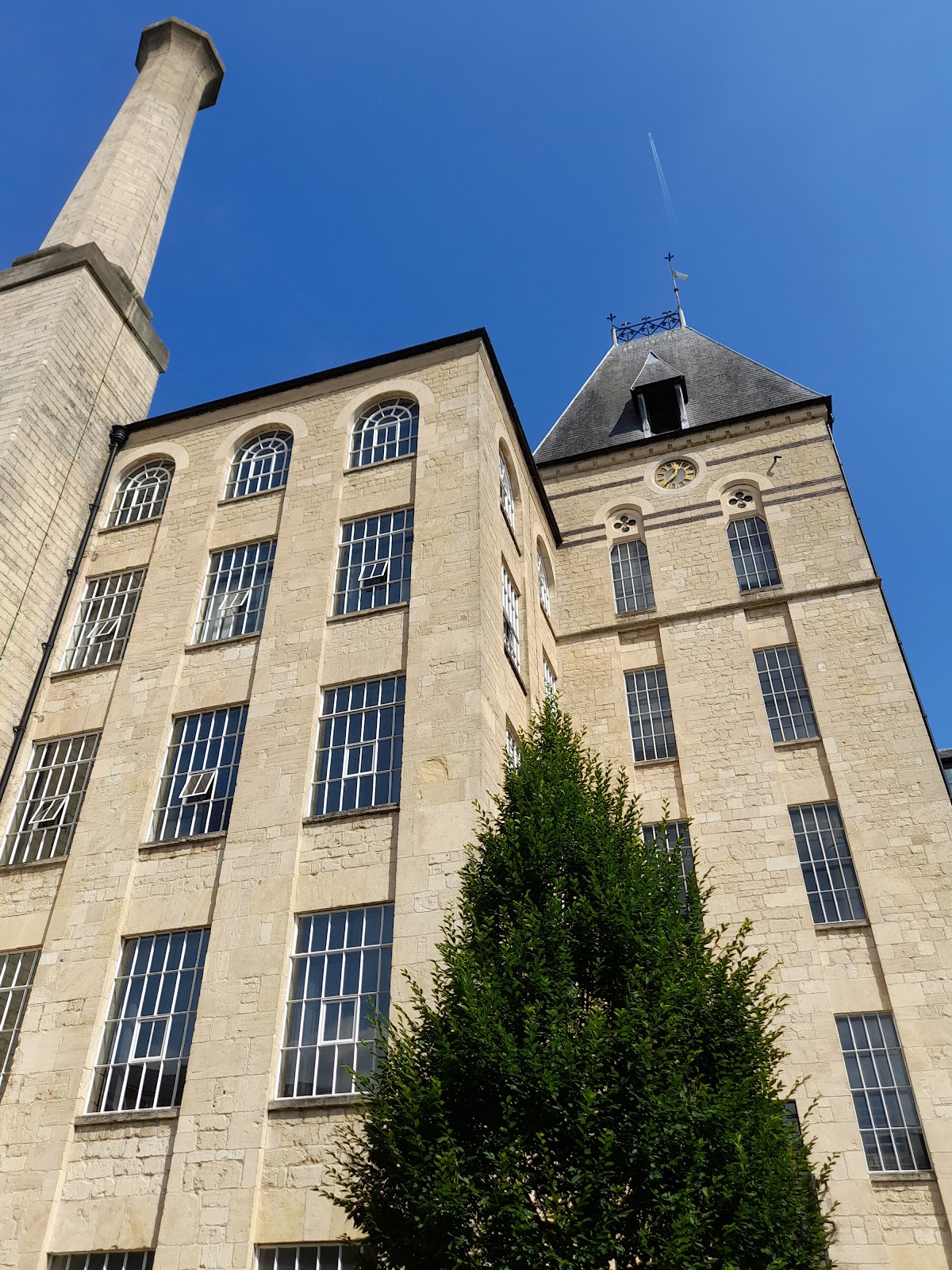 Ebley Mill Stroud (2026) – Best of TikTok, Instagram & Reddit Travel Guide