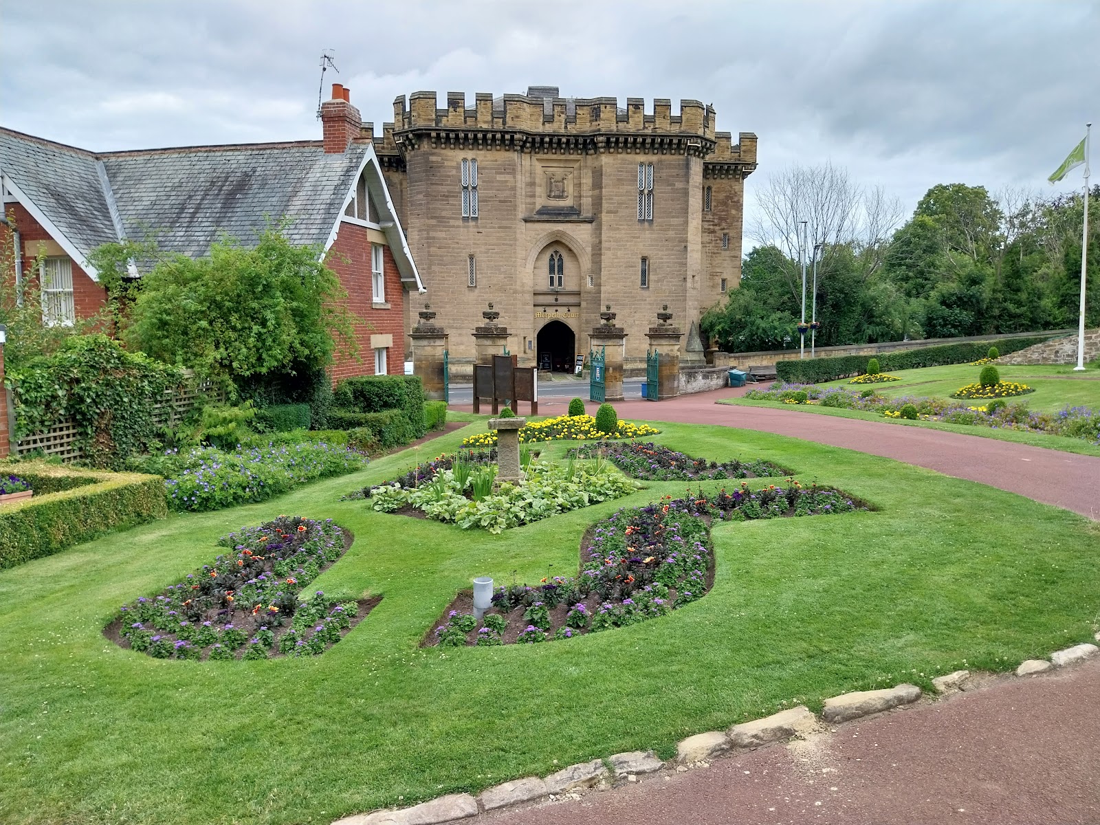 Morpeth Castle Gatehouse (2026) – Best of TikTok, Instagram & Reddit ...