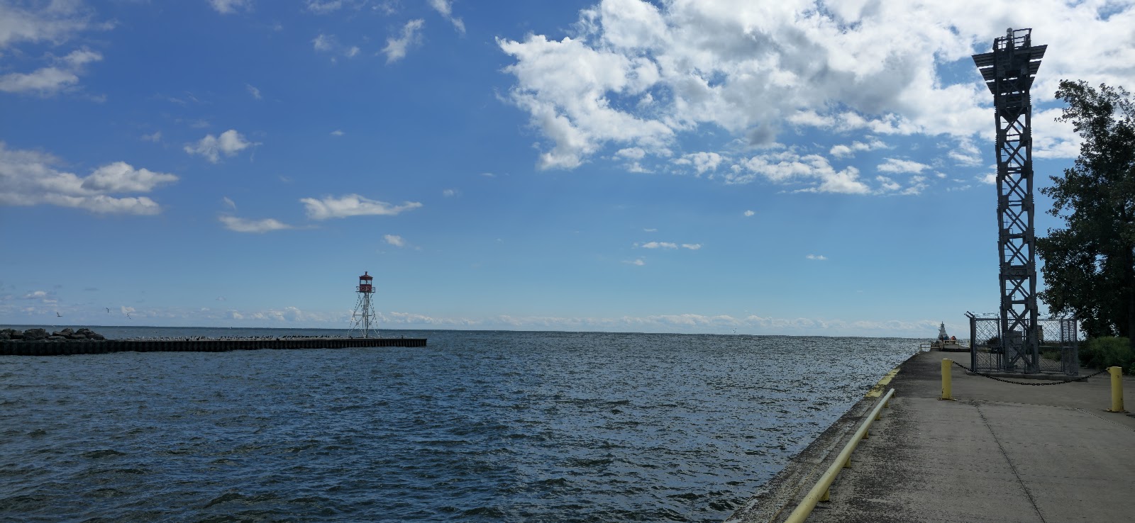 Erieau Pier and Lighthouse (2025) – Best of TikTok, Instagram & Reddit ...