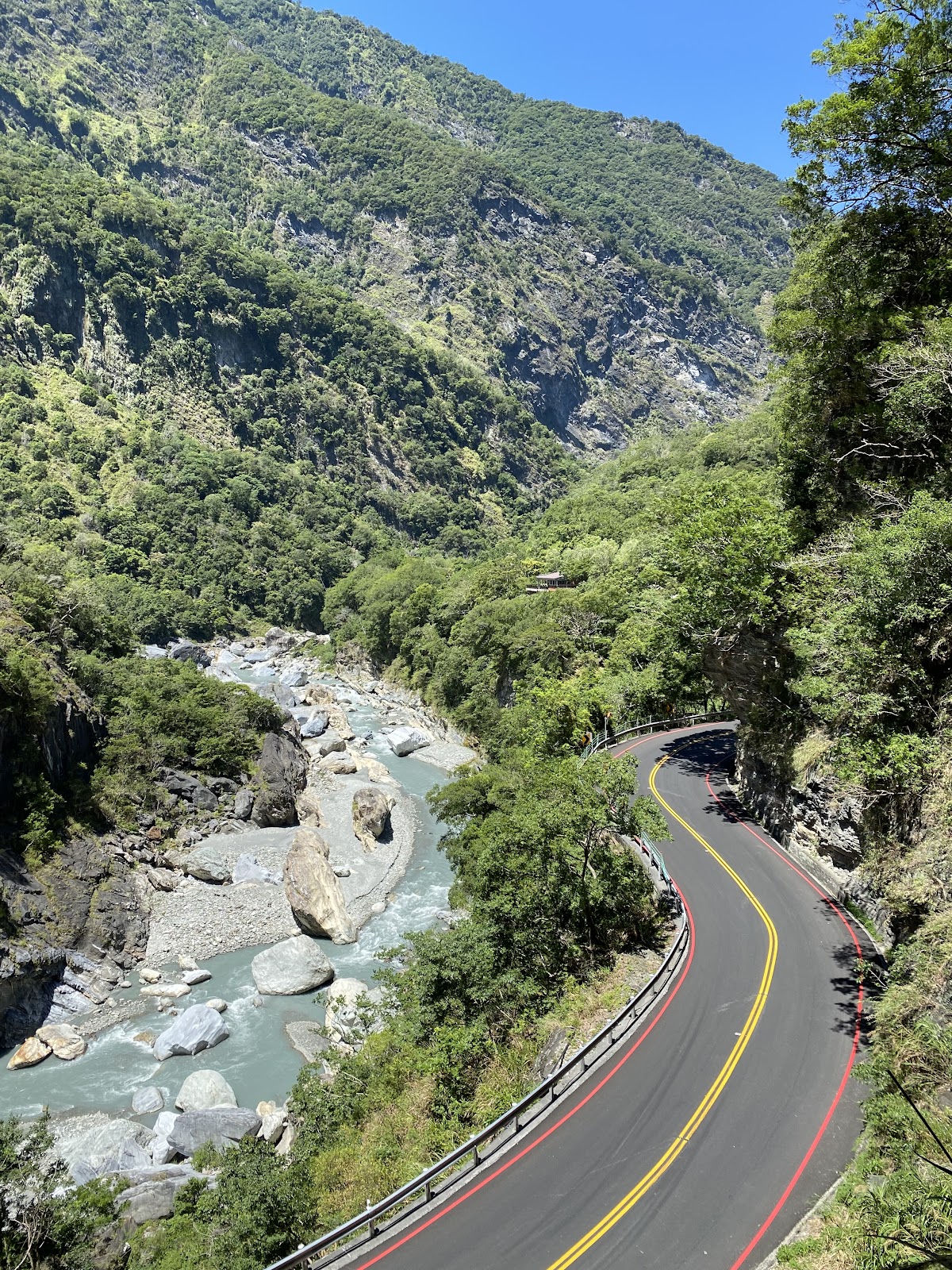 Lushui Trail (2025) – Best of TikTok, Instagram & Reddit Travel Guide