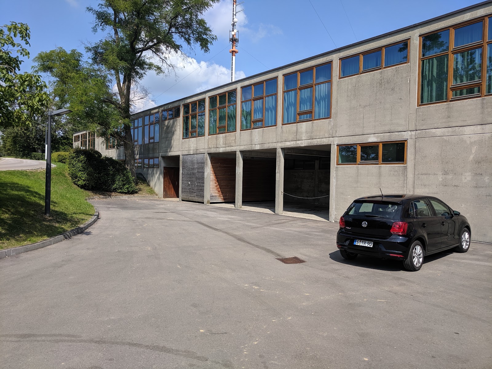 HfG Ulm Campus (2026) – Best of TikTok, Instagram & Reddit Travel Guide