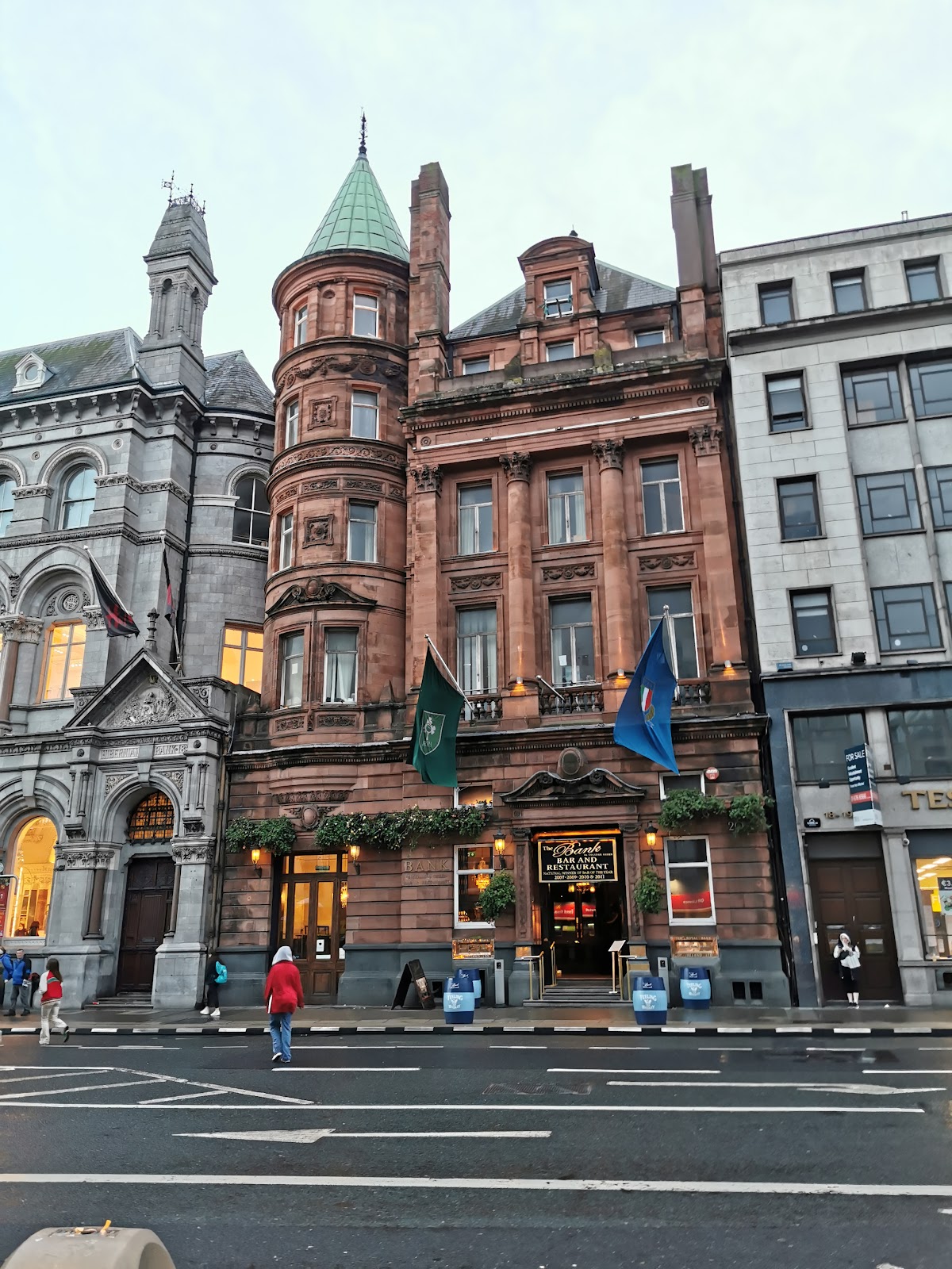 Dame Street Dublin (2026) – Best of TikTok, Instagram & Reddit Travel Guide