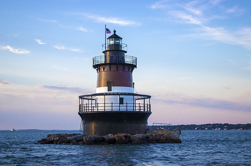 Plum Beach Lighthouse (2026) – Best of TikTok, Instagram & Reddit ...