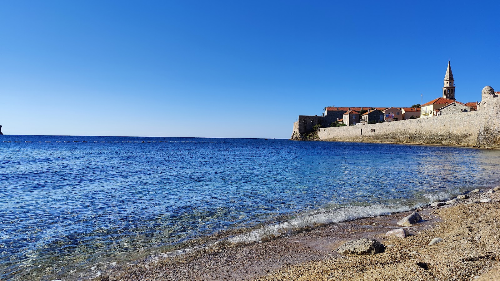 Pizana Beach (2026) – Best of TikTok, Instagram & Reddit Travel Guide