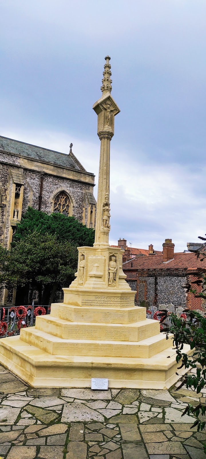 Holt Town Centre (2026) – Best of TikTok, Instagram & Reddit Travel Guide