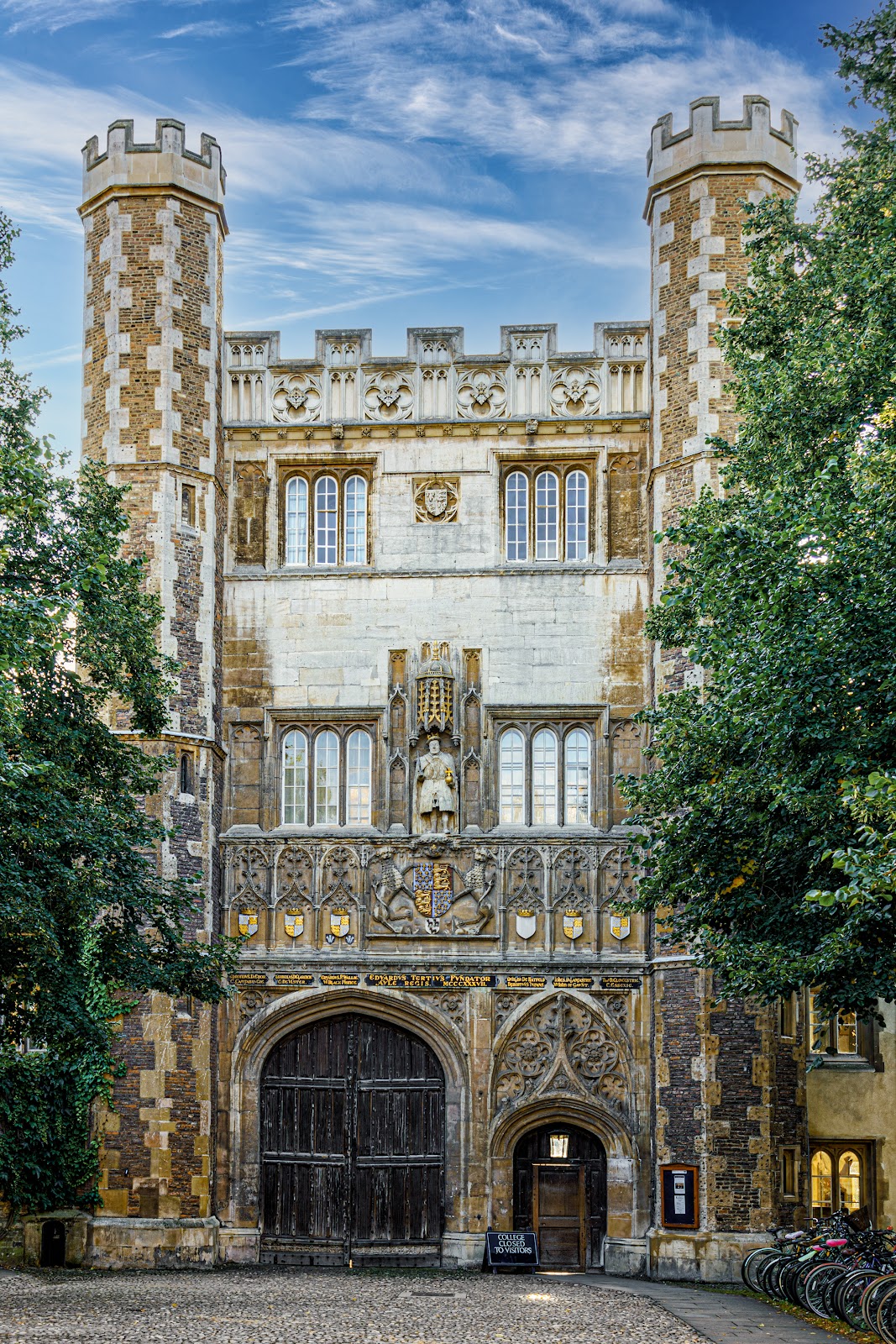Trinity College Gates Dublin (2026) – Best of TikTok, Instagram ...