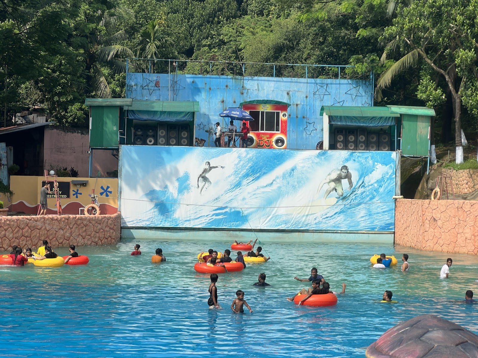 Sea World Water Park Foy's Lake (2025) – Best of TikTok, Instagram ...