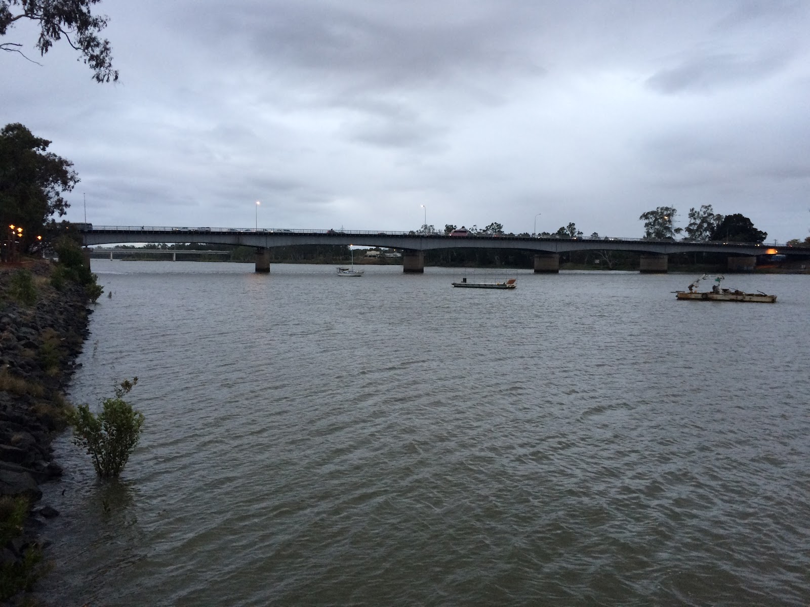 Fitzroy Bridge (2026) – Best of TikTok, Instagram & Reddit Travel Guide