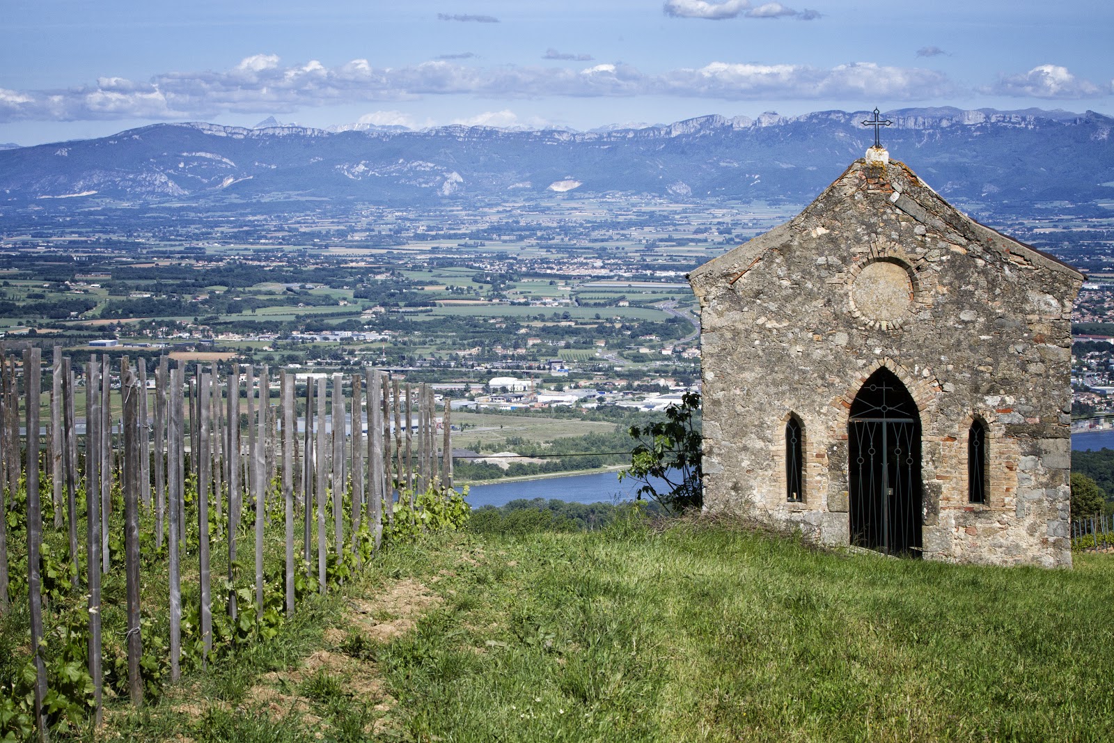 Cornas Vineyards (2026) – Best of TikTok, Instagram & Reddit Travel Guide