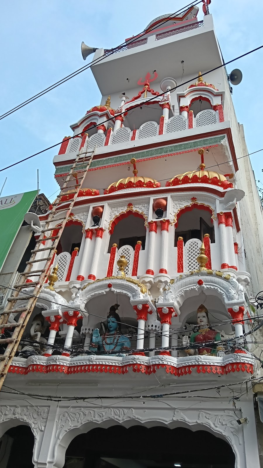 Shiv Mandir Gur Mandi (2026) – Best of TikTok, Instagram & Reddit ...