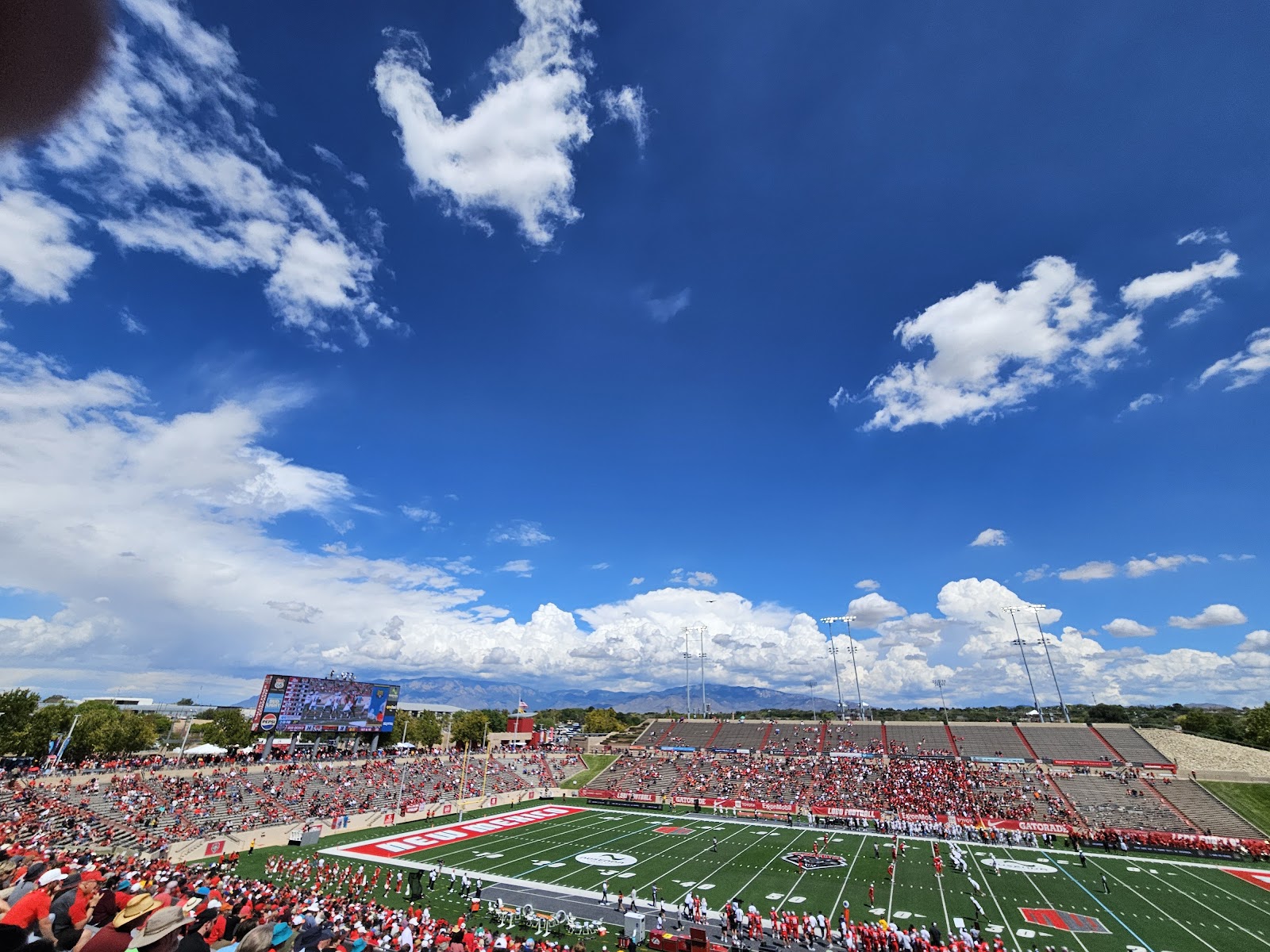 University Stadium (2026) – Best of TikTok, Instagram & Reddit Travel Guide