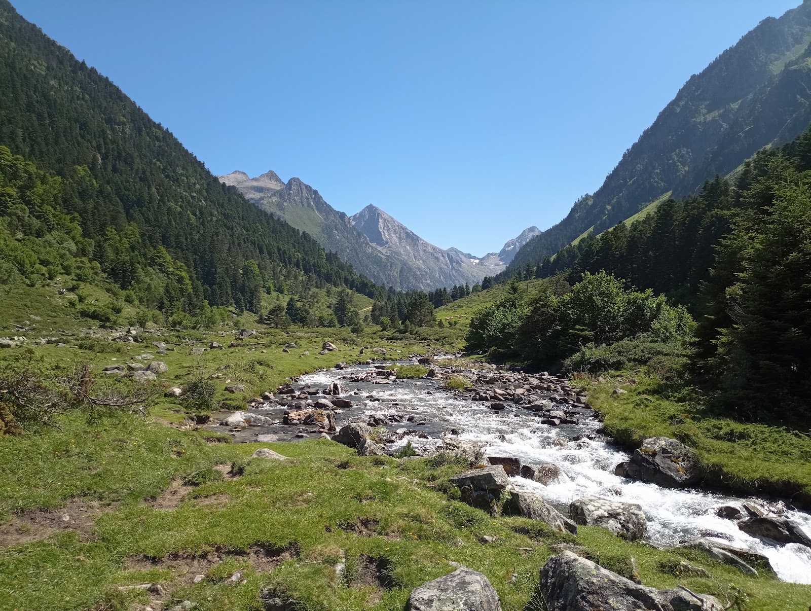Vallée du Lutour (2026) – Best of TikTok, Instagram & Reddit Travel Guide