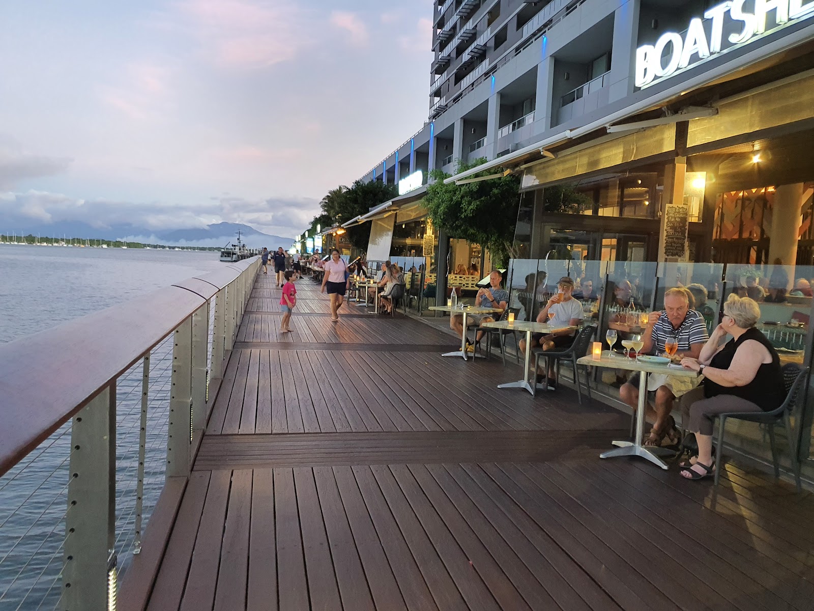 Cairns Pier (2026) – Best of TikTok, Instagram & Reddit Travel Guide