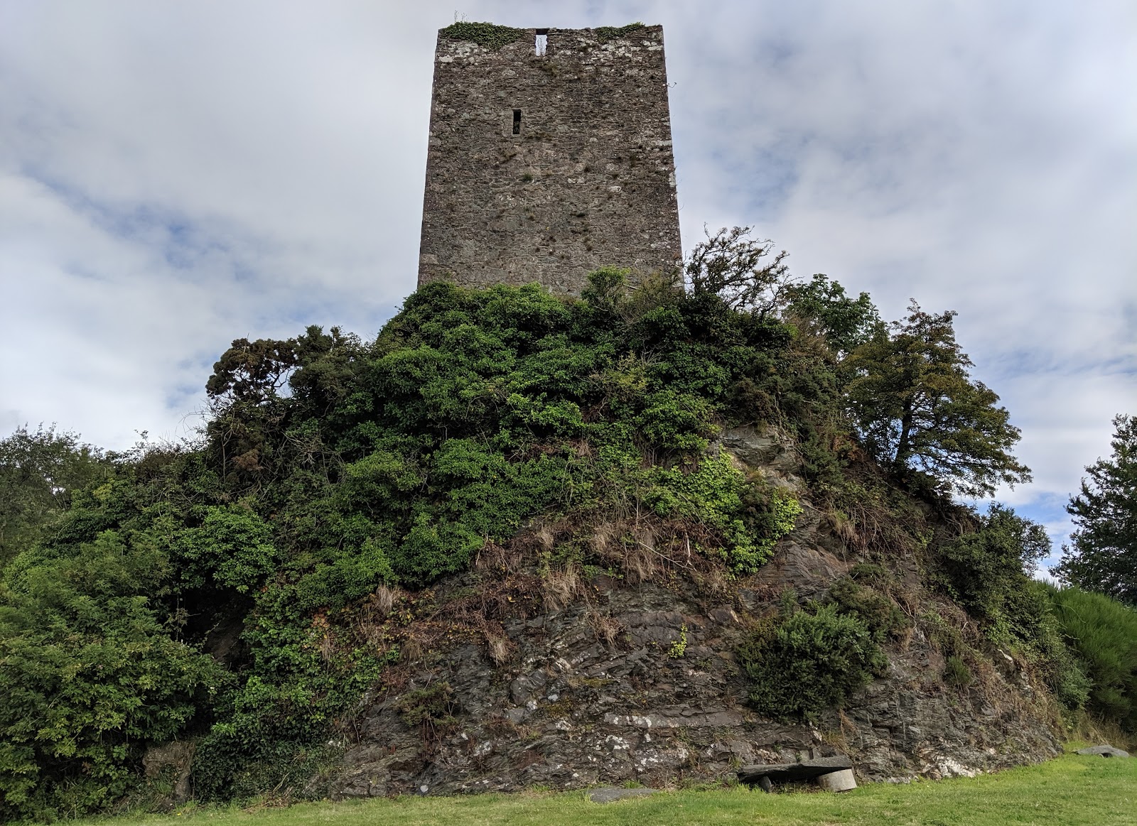 Ferrycarrig Castle (2025) – Best of TikTok, Instagram & Reddit Travel Guide