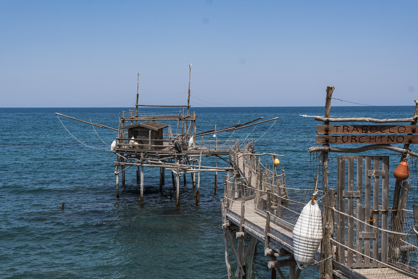 Trabocco Turchino San Vito Chietino (2026) – Best of TikTok, Instagram ...