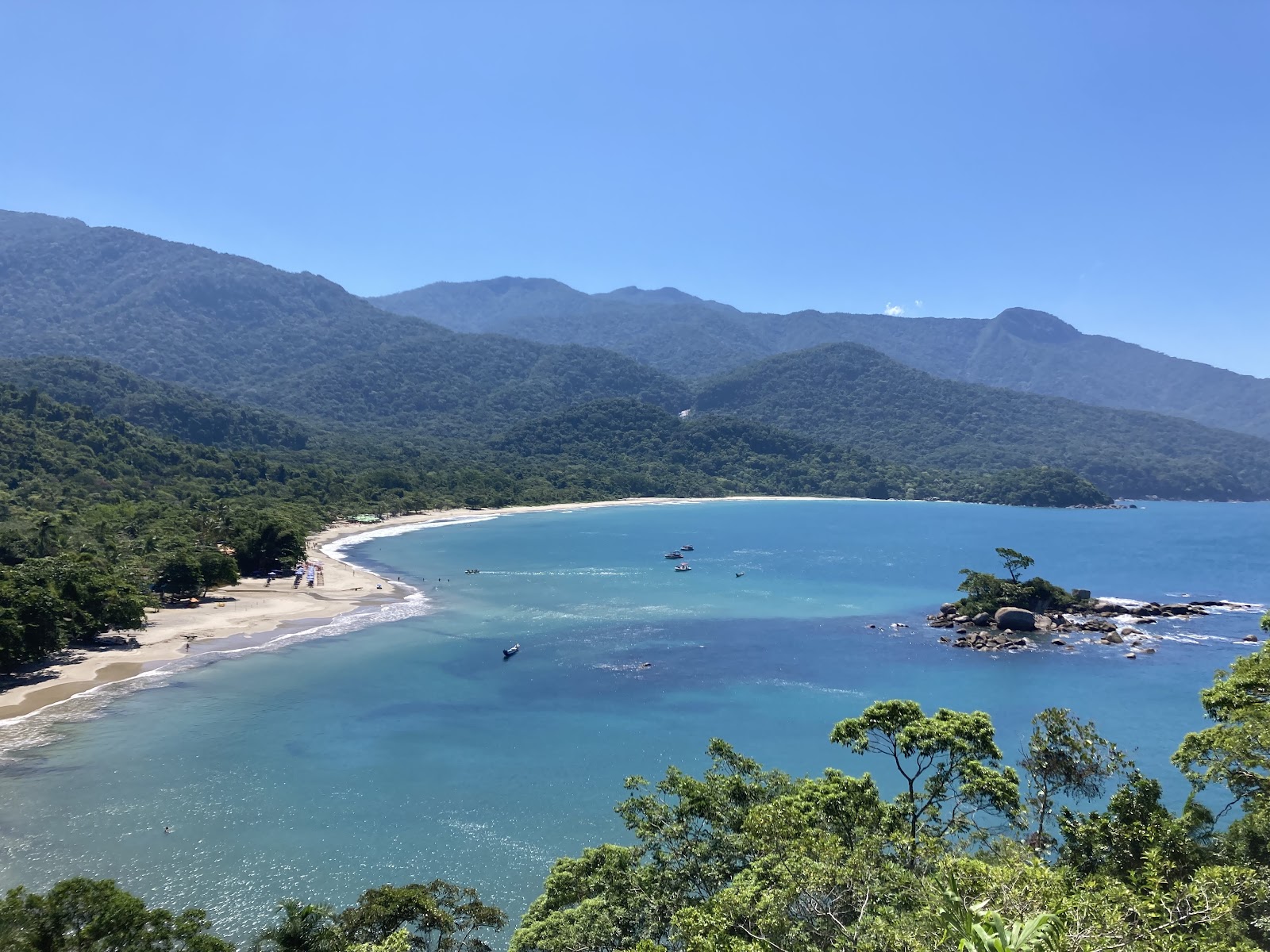 Castelhanos Beach Ilhabela (2025) – Best of TikTok, Instagram & Reddit ...