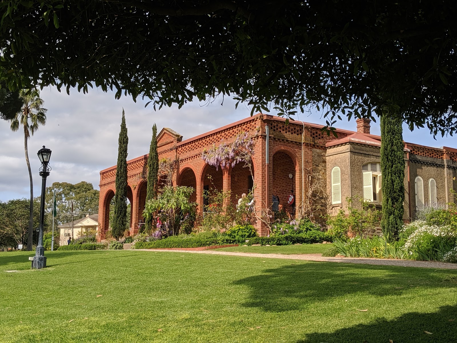 Beaumont House (2026) – Best of TikTok, Instagram & Reddit Travel Guide